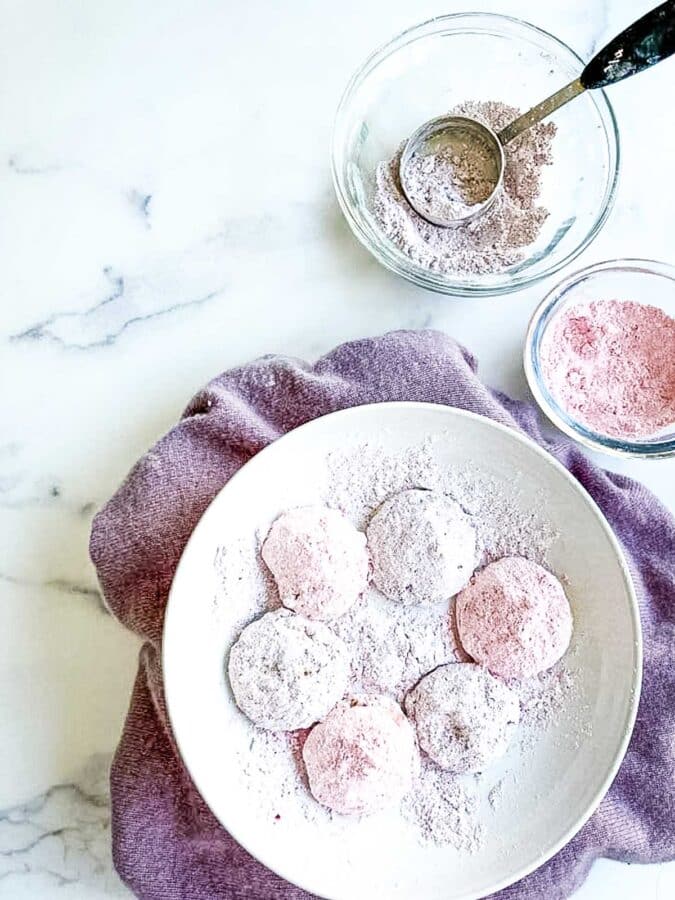 How Make Colored Confectioner's Sugar (Secret Ingredient)