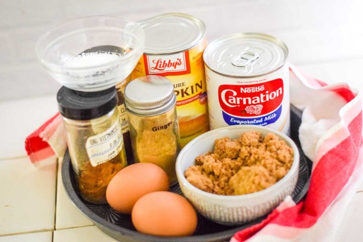 Classic Pumpkin Pie Recipe (No-Fail Thanksgiving Favorite)