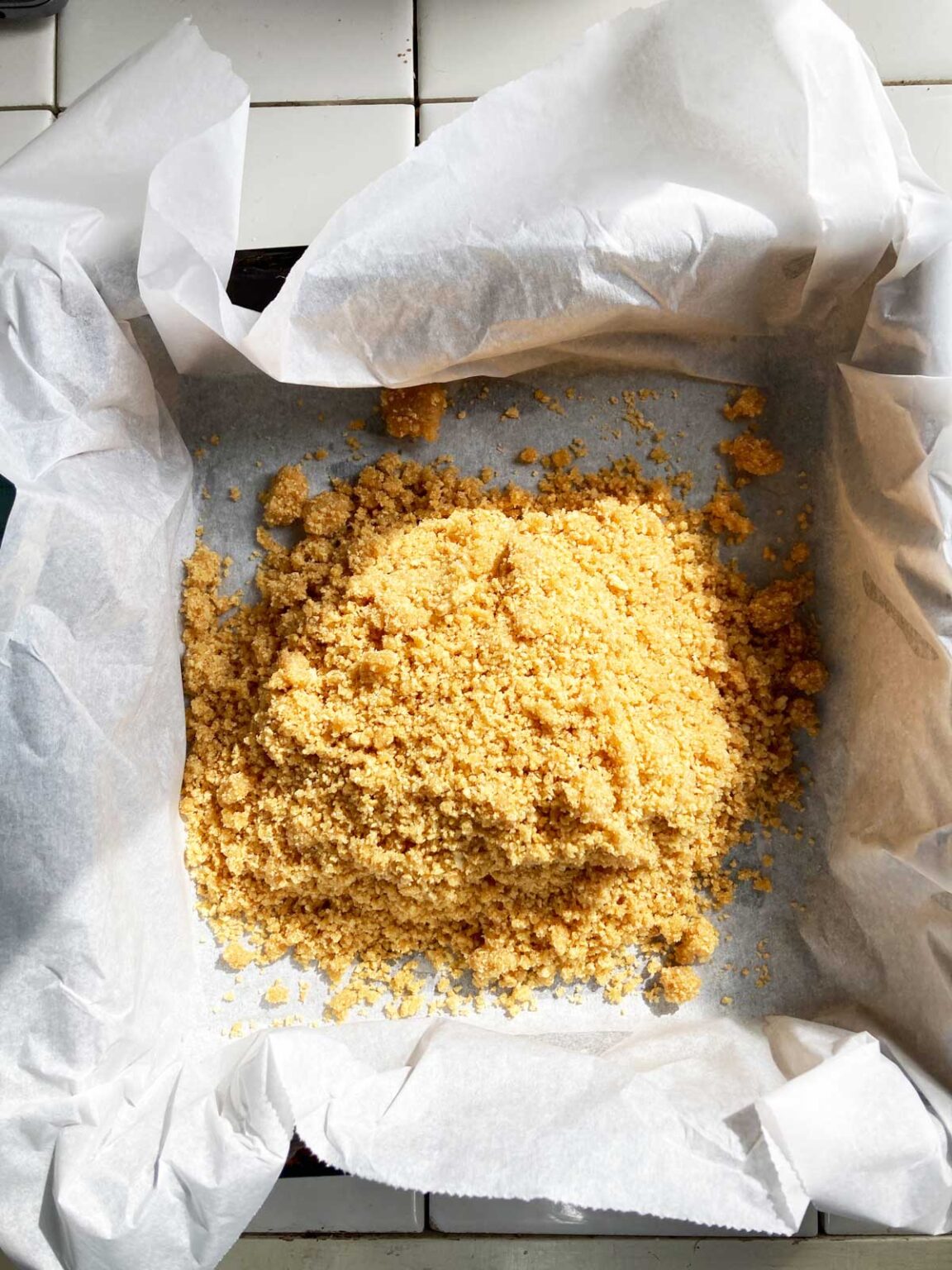 3-Ingredient Lemon Bars with Buttery Graham Crust