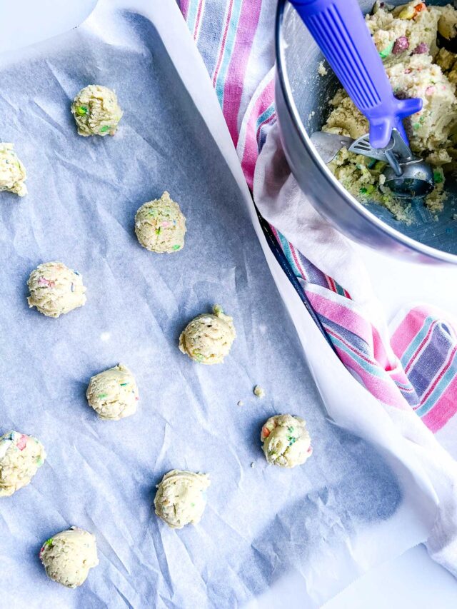 Lucky Charms Cookie Dough Cookies (Easy St. Patrick's Recipe)